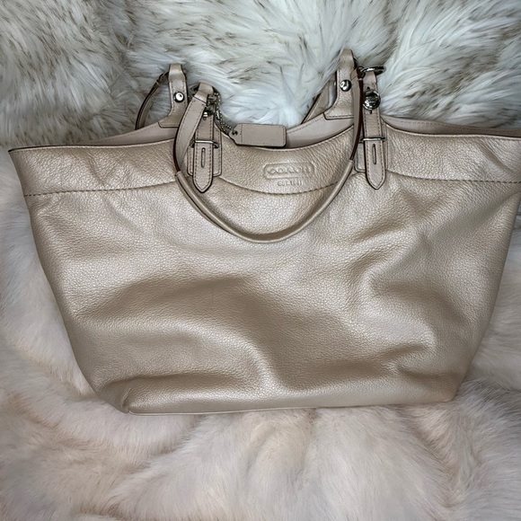 Coach | Bags | Coach Cream Leather Tote Bag | Poshmark